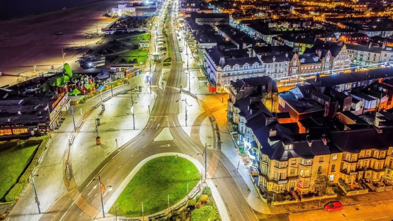 Norfolk by night: Drone captures spectacular festive colour - BBC News