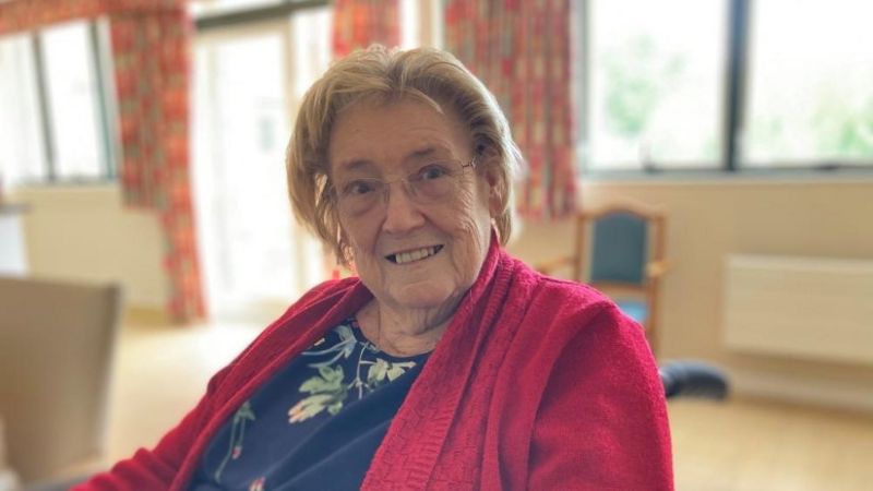 Northampton centre to take patients to free up hospital beds - BBC News