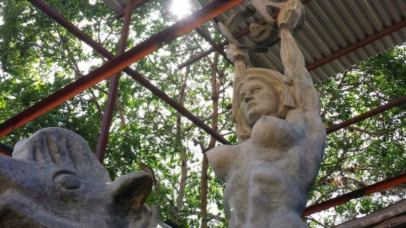 La polémica “desaparición” de la estatua de la "diosa" María Lionza que ...