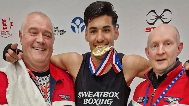 Teen Afghan refugee becomes boxing champion in two years - BBC News