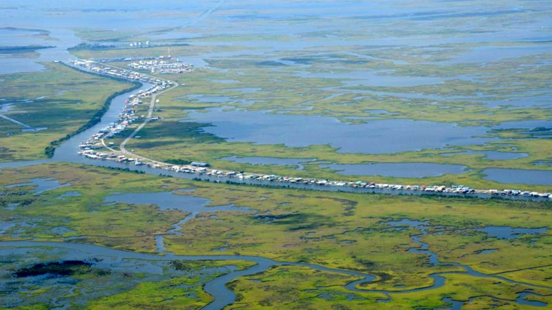 The washing away of Cajun culture - BBC News