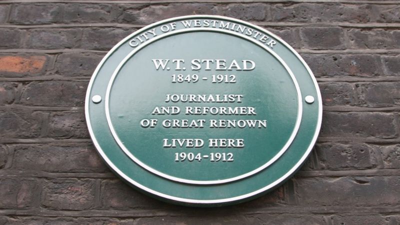 Blue plaque scheme celebrates major milestone - BBC News