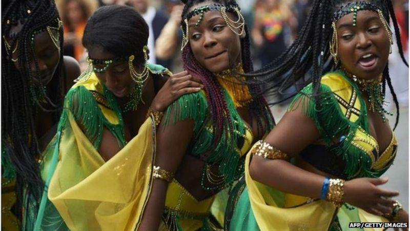In pictures: Notting Hill Carnival - BBC News