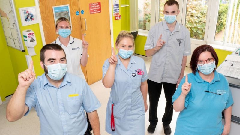 Patients rate Gobowen hospital best in country - BBC News