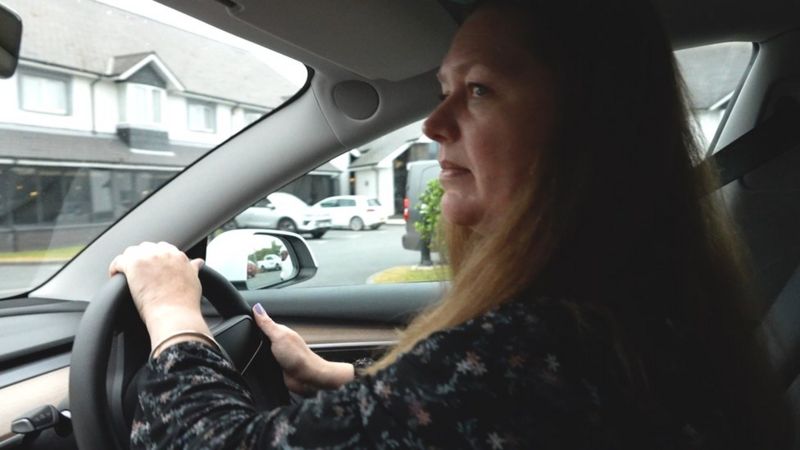 A day in the life of court-hopping criminal solicitor - BBC News