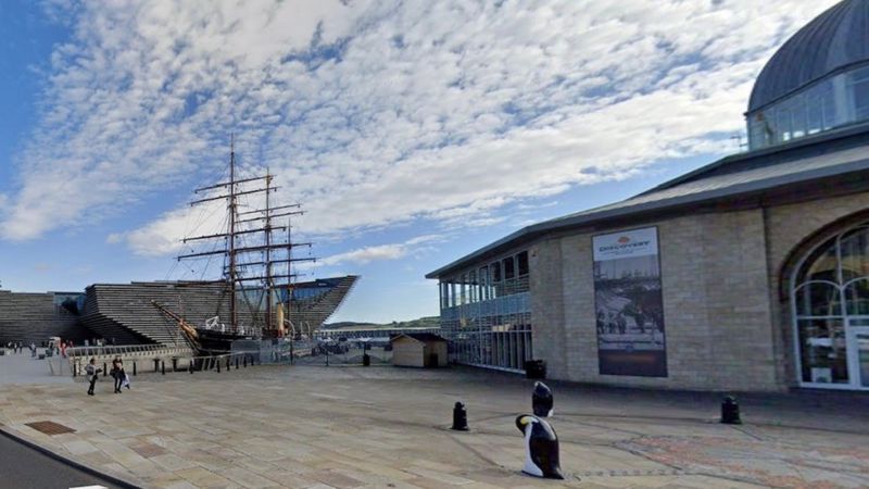 New panoramic perspective on Dundee's history revealed - BBC News