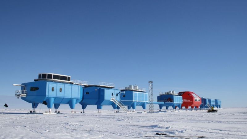 'Jet in a box' powers remote Halley Antarctic base - BBC News