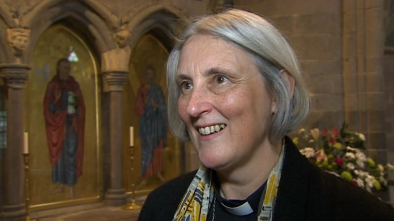 Church in Wales' first woman bishop consecrated - BBC News