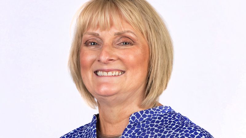 Challenging winter forecast for Shropshire's NHS - BBC News