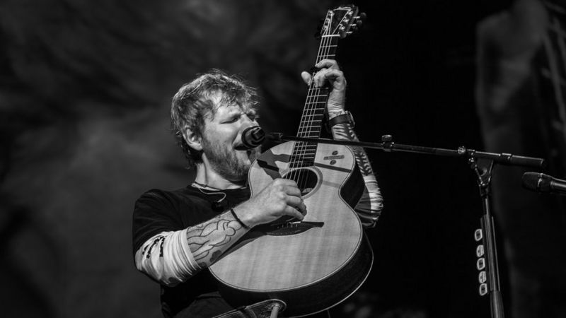 Pictures: Ed Sheeran plays first Ipswich homecoming gig - BBC News