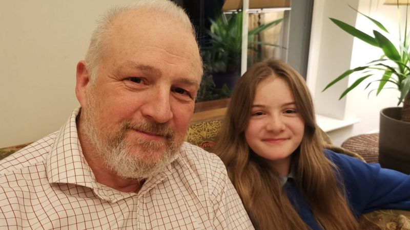 Transfer tests: Some P7 pupils get results a day early - BBC News