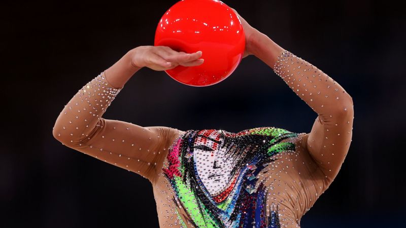 Tokyo Olympics: 21 striking photographs from the Olympic Games - BBC Sport