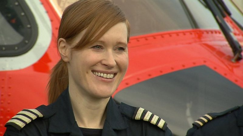 Irish coastguard pilot Captain Dara Fitzpatrick dies after crash - BBC News