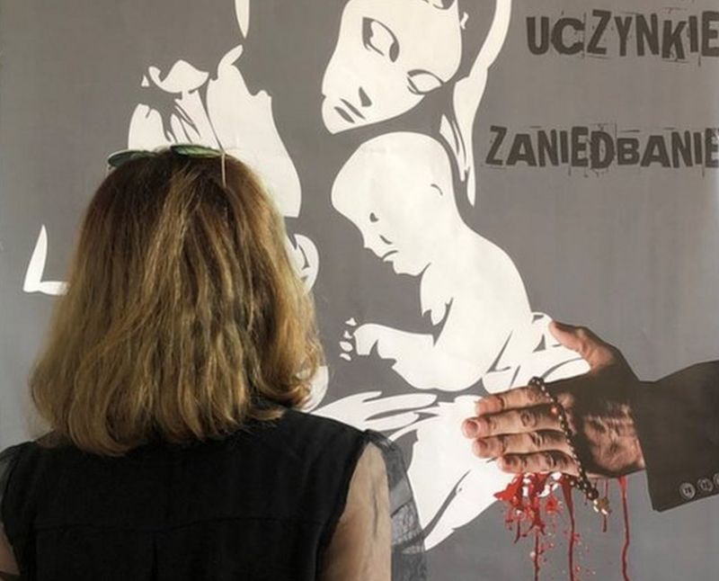 Polish abuse scandal: Victims take on the Catholic Church - BBC News