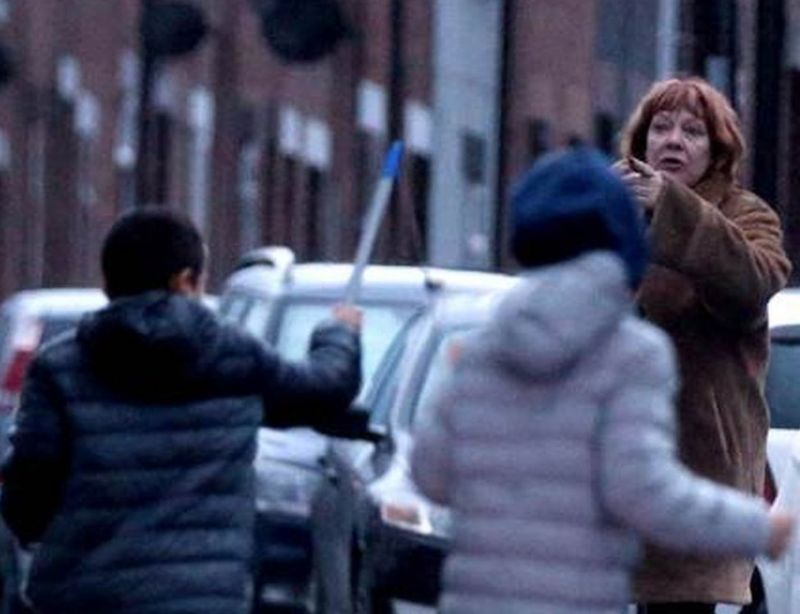 Police probe 'whip attack' by children in Sheffield - BBC News