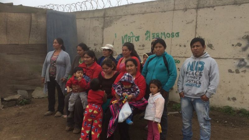 In Peru water is a high price for Lima's poor - BBC News