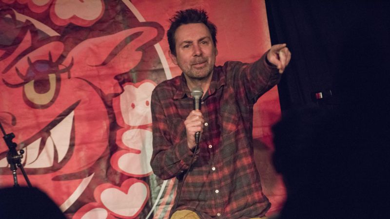 Sean Hughes: Comedian, actor and writer dies aged 51 - BBC News
