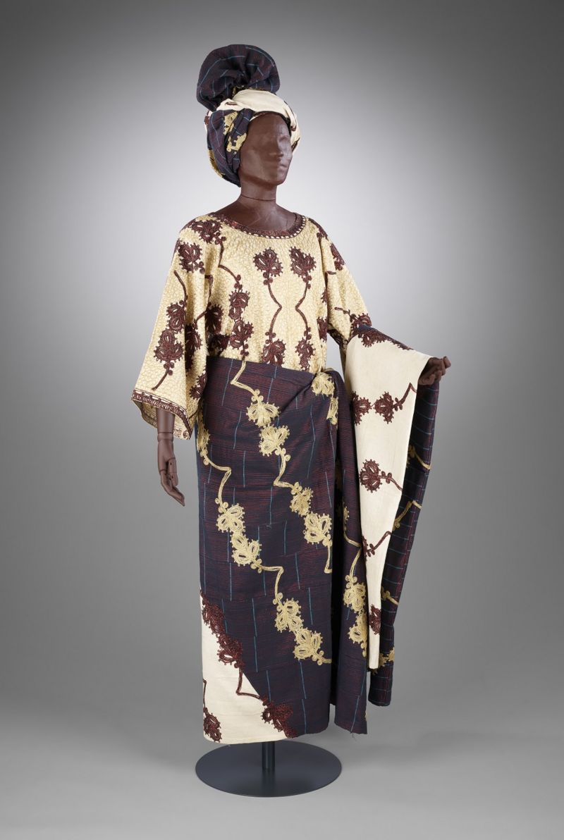 In pictures: V&A celebrates Africa's cutting-edge fashion - BBC News