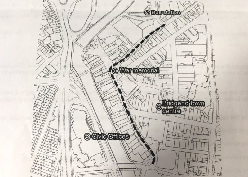 Bridgend centre traffic plan to boost trade and access - BBC News