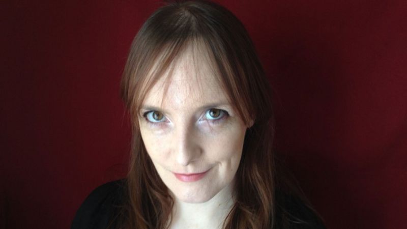 Baileys Prize reveals 'daring and intimate' shortlist - BBC News