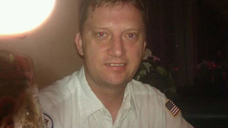 Michael White: US veteran on way home from Iran after detention - BBC News