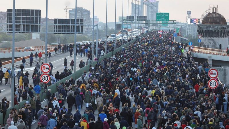 Protesti u Srbiji: U Beogradu nove demonstracije zbog nasilja u zemlji ...