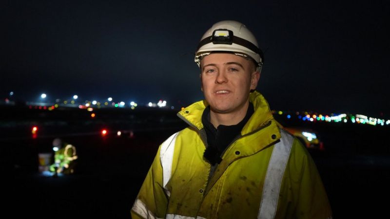 London Stansted Airport: The race against time to resurface a runway ...