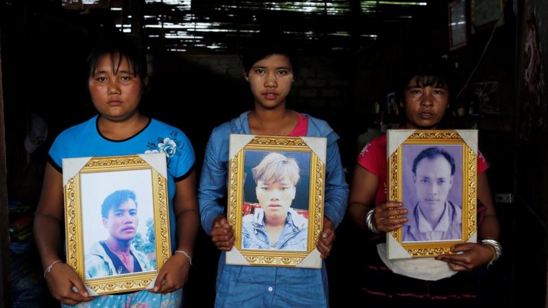 Myanmar soldiers jailed for village murders in rare case - BBC News