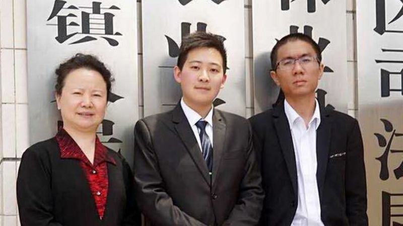 China human rights: Trailblazing in the LGBT community - BBC News