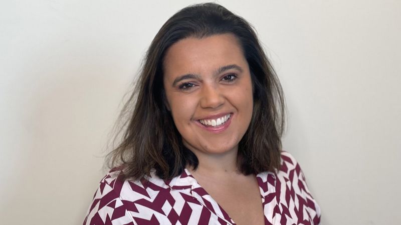 Emily Benn: Tony Benn's granddaughter elected London councillor - BBC News