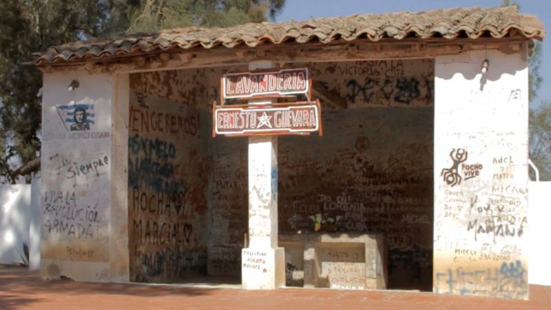 "Pasen a ver a los chanchos muertos": así fue el velorio de Ernesto ...