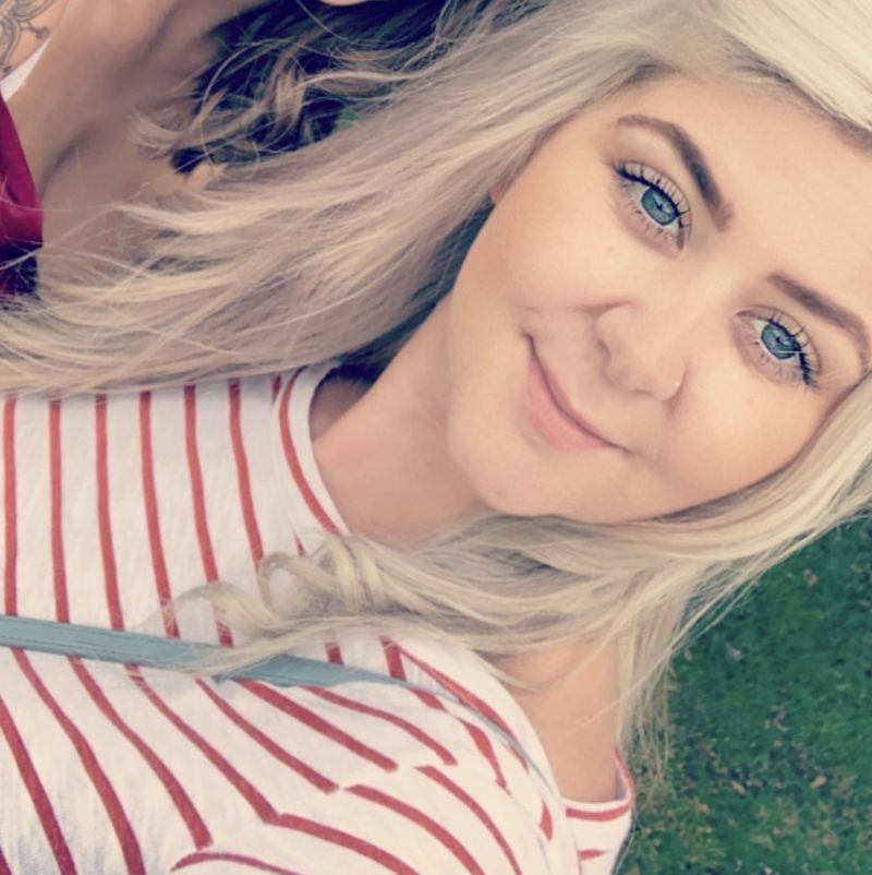 Coronation Street cancer storyline: 'Life isn't a fairy tale' - BBC News