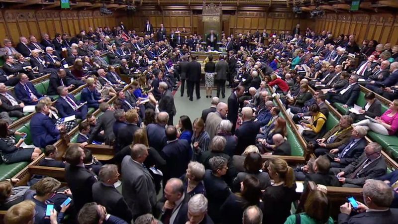 Brexit: DUP in talks with ministers ahead of third vote - BBC News