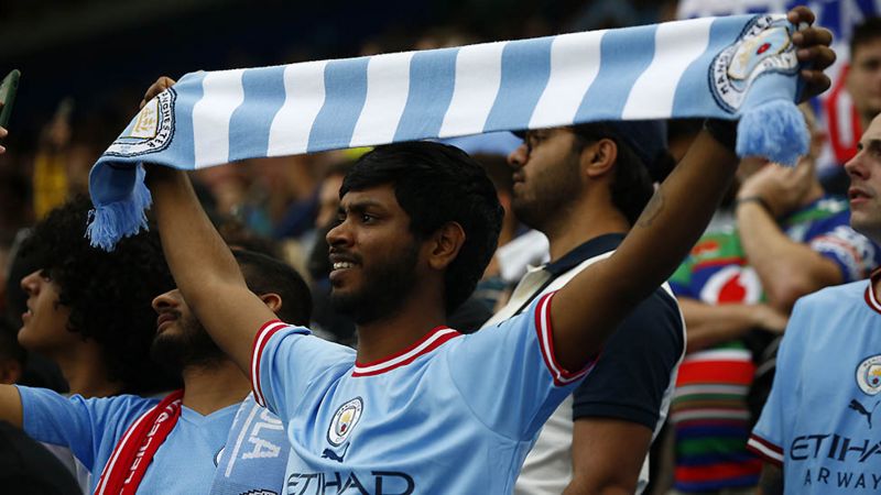 Football fans warned to beware of fake ticket scams - BBC News