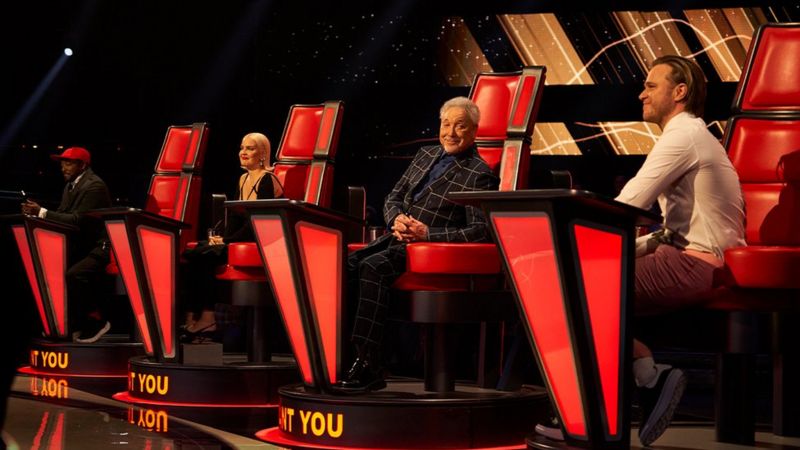 The Voice UK: New series kicks off - BBC Newsround