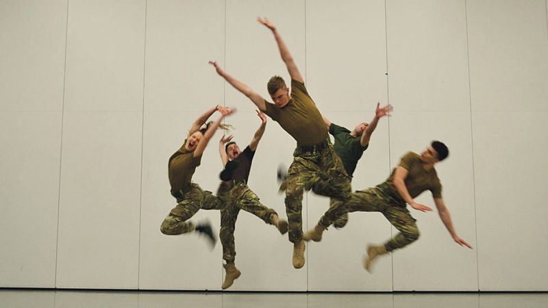 The soldier with a secret talent - ballet - BBC News