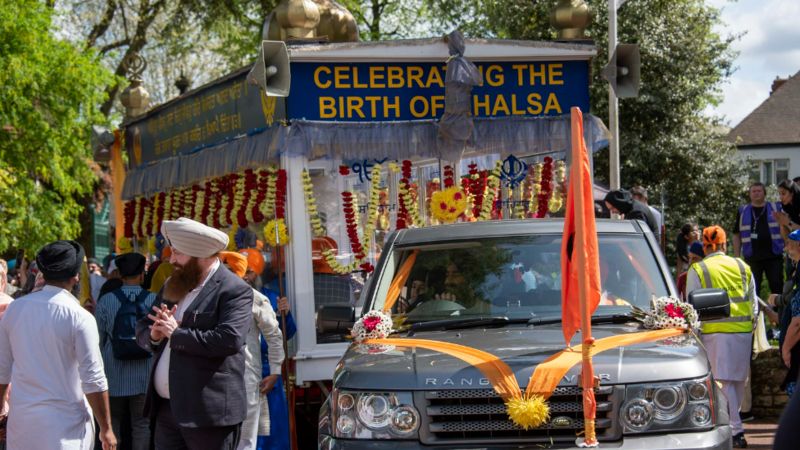 Wolverhampton: Thousands gather in West Park for Vaisakhi festival ...