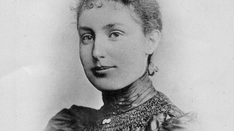 International Women's Day: Trail-blazing women of Kew - BBC News