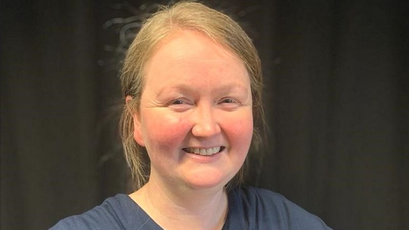 Foxlease: Charity raising money to save girl guiding centre - BBC News
