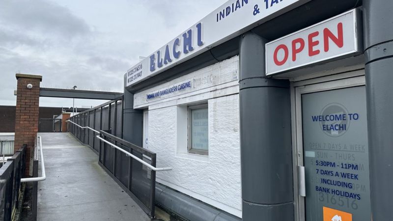 Newton Aycliffe shop owners frustrated by car park closure - BBC News