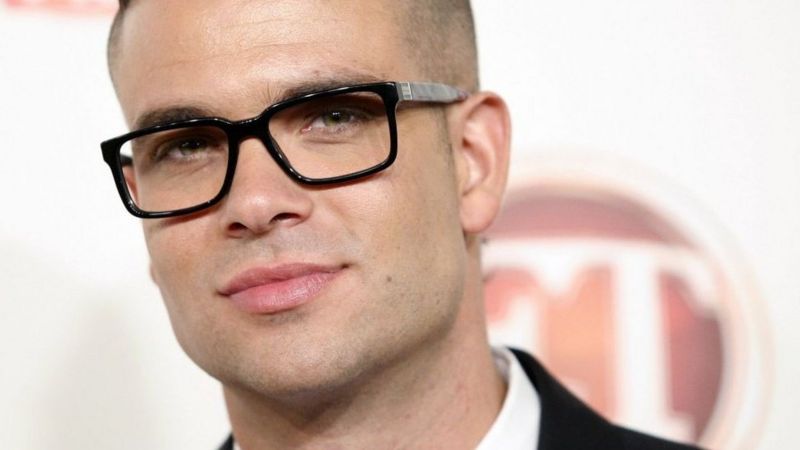 Glee actor Mark Salling, 35, found dead - BBC News