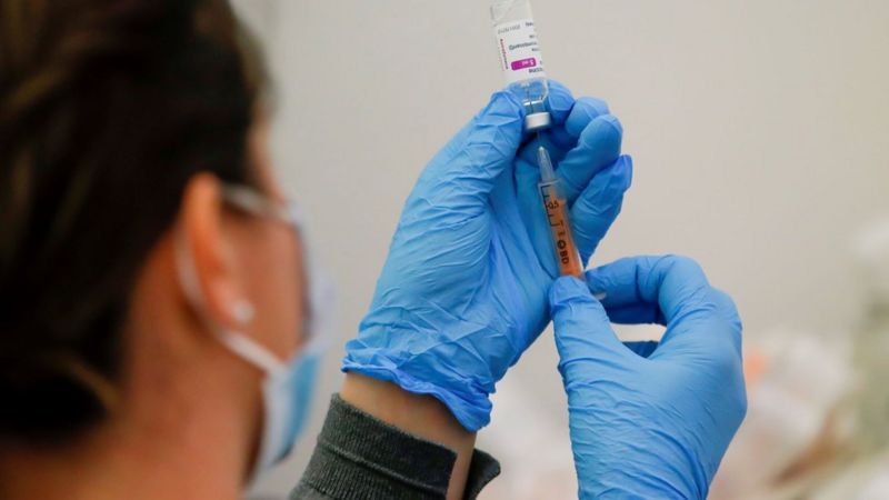 Covid-19: NI vaccine programme now open to 35-39 year olds - BBC News