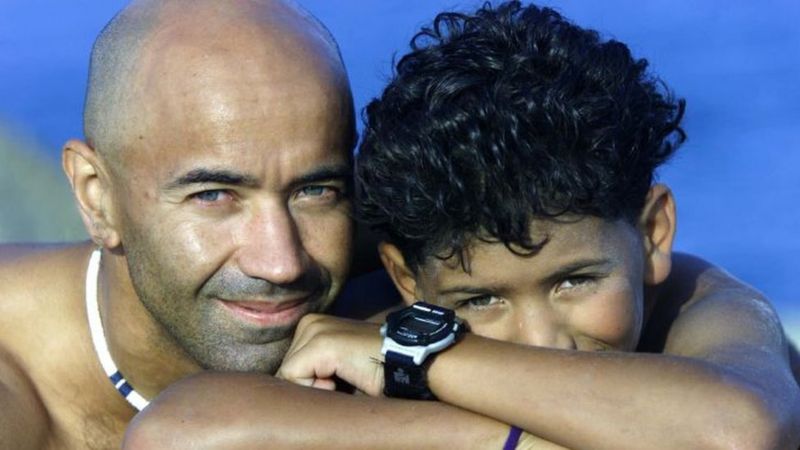 Rachel Nickell stabbing: 'The day I saw my mum get killed' - BBC News