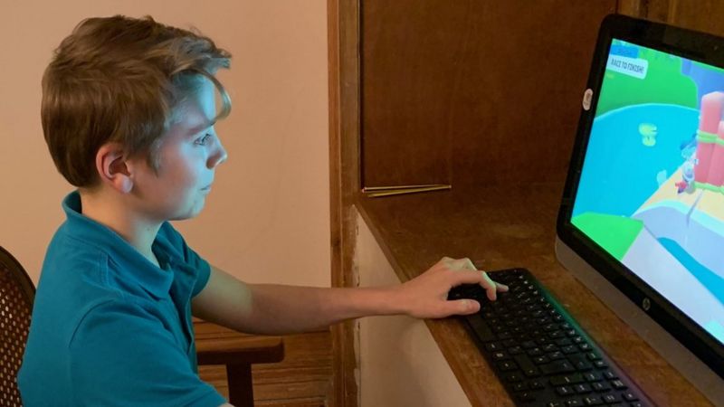 BBC Young Reporter 2024: How you can tell your story - BBC Newsround