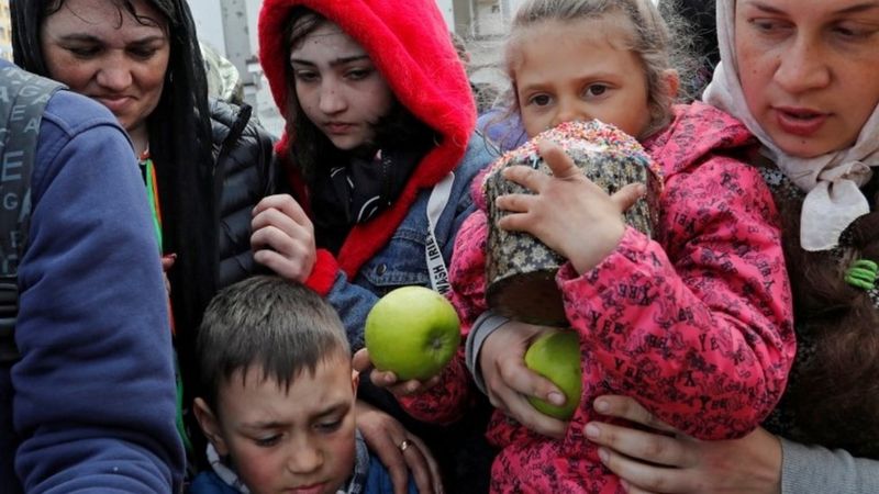 Ukraine Roundup No Let Up In Fighting As Orthodox Easter Marked Bbc News