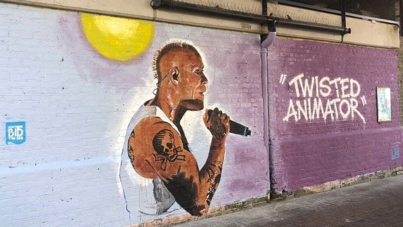 Keith Flint funeral: Prodigy thanks fans for 'our brother Keef's' send ...