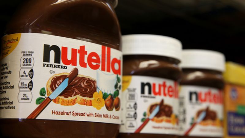 Nutella 'riots' spread across French supermarkets - BBC News