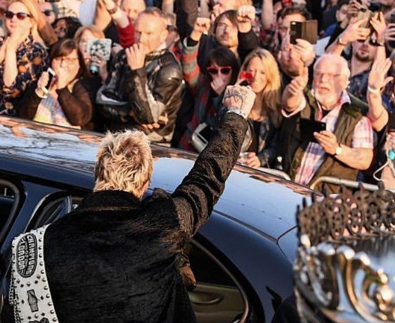 Keith Flint funeral: Prodigy thanks fans for 'our brother Keef's' send ...