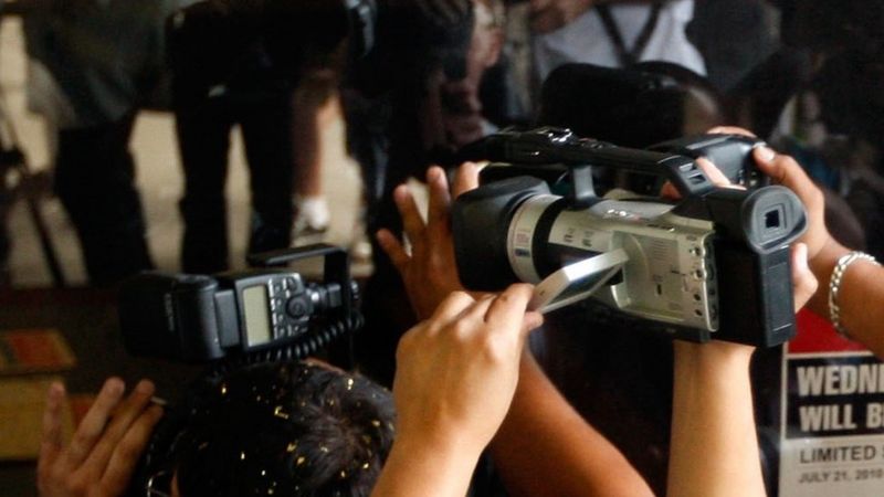 The Vocabularist: How the word paparazzi was chosen - BBC News