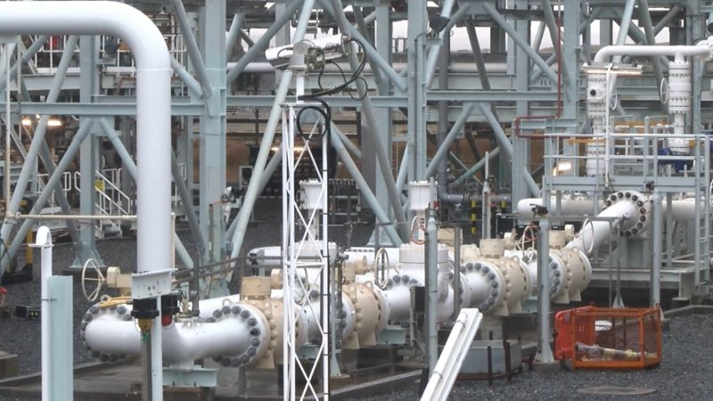 Total's Shetland Gas Plant officially opened - BBC News